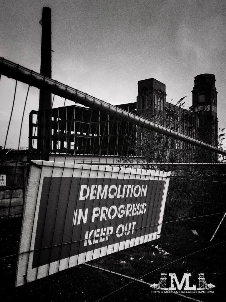 #562 – Hartford Mill 3 – Mechanical Landscapes